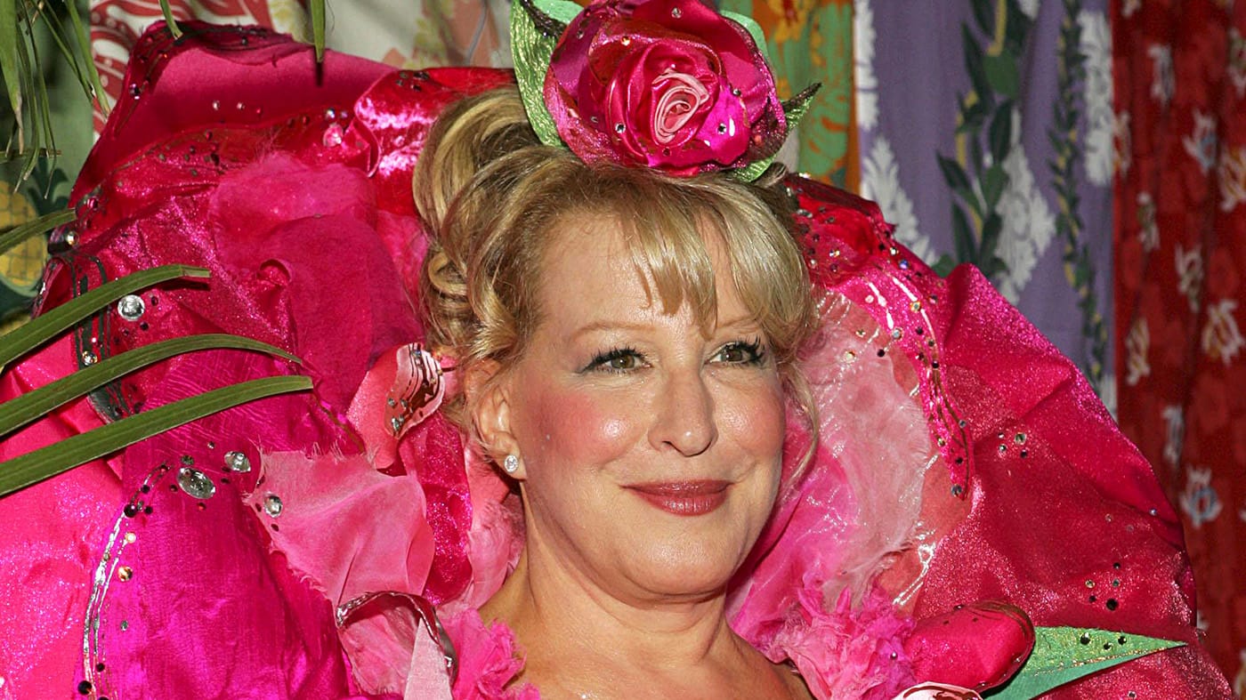 What is Bette Midler's best-selling studio album? | Classic Nerd